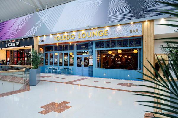 LOUNGERS OPENS FIRST COVERED MALL RESTAURANT AT MERRY HILL’S LEISURE ...